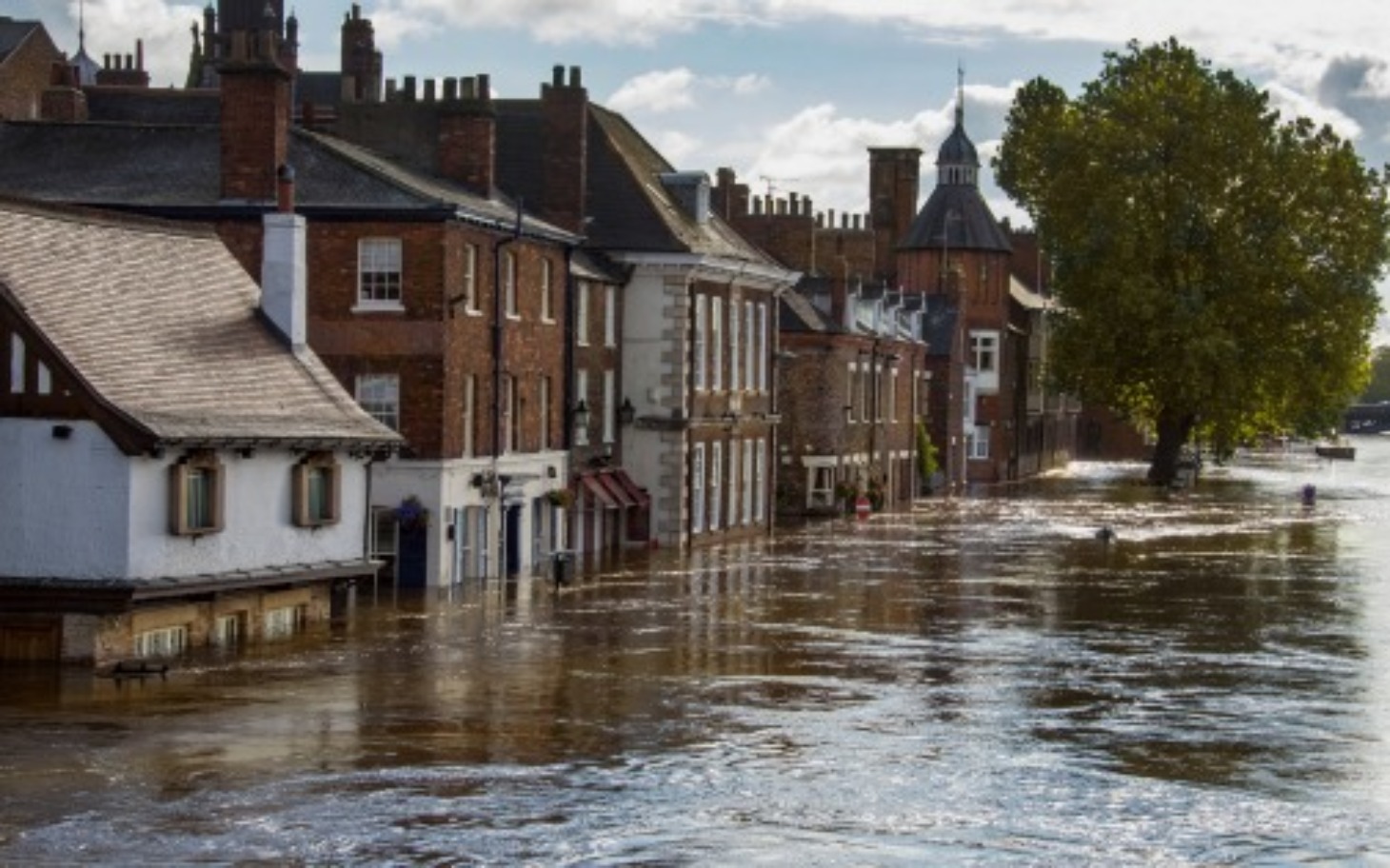 Pomoc dla Powodzian 2024 - Działania Fundacji Pomagam.pl | Pomagam.pl