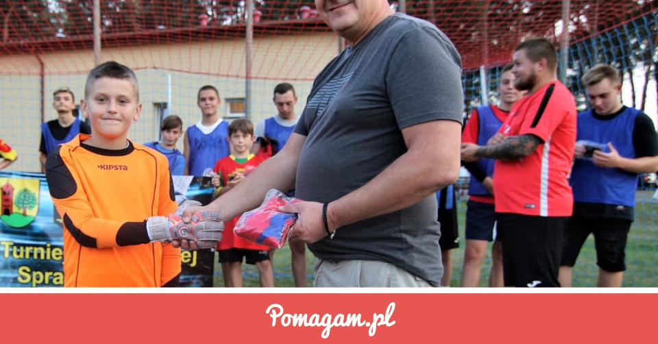 Zrzutka na STROJE dla MŁODYCH PIŁKARZY - Janusz Modnik | Pomagam.pl